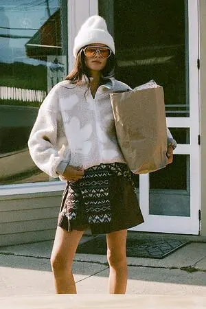 Varley Morales Shorts - Brown