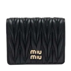 Miu Miu Small Matelasse' Wallet - Black