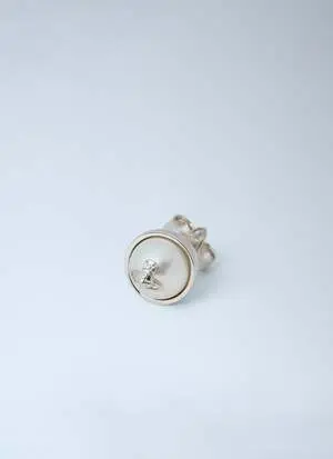 VIVIENNE WESTWOOD Olga Pearl Earrings