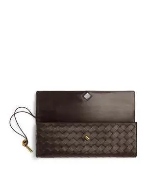 Bottega Veneta Andiamo Clutch With Knot Closure - Multicolor