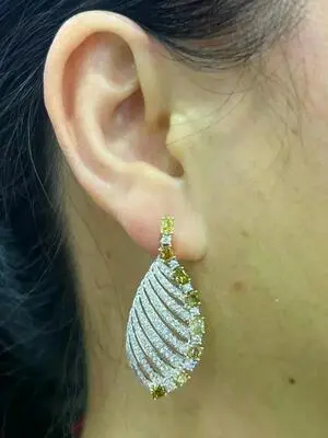 HYT JEWELRY Diamond Drop Earrings In 18k White Gold