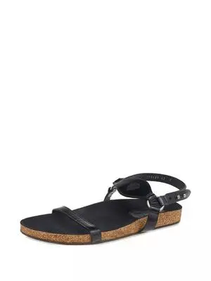 Gucci Hysteria Crest Flat Sandals