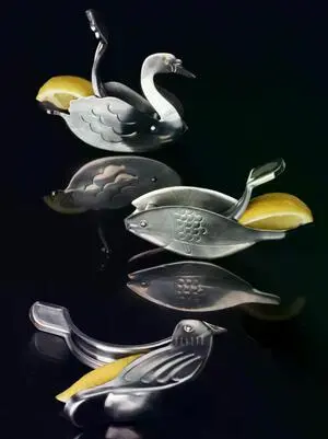 GOHAR WORLD Swan-shaped Lemon Squeezer