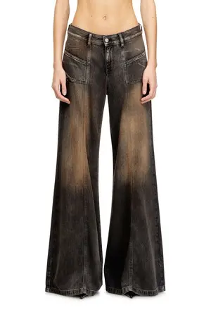 DIESEL® D-akii Low Waist Flare Jeans