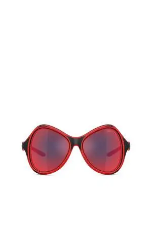 DIESEL® Cat-eye Sunglasses With Oversized Frames - Multicolor