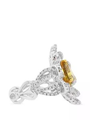 HYT JEWELRY Floral Diamond Ring In 18k Gold