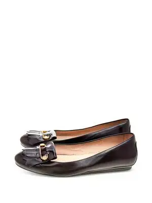 Tod's Round Toe Flats For Women