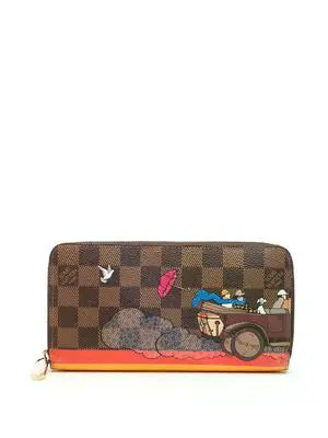 LOUIS VUITTON 2015 Damier Ebene Evasion Illustre Zippy Wallet Long Wallets - Brown