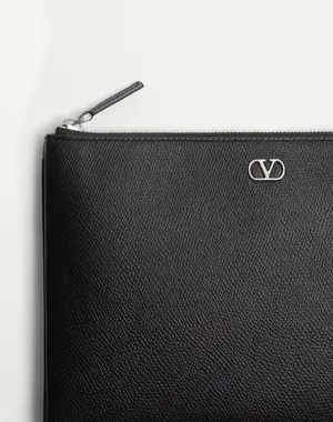 Valentino Garavani Vlogo Plaque Zip-up Clutch Bag