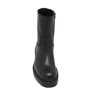 THE ROW Nobilis Zip-up Ankle Boots