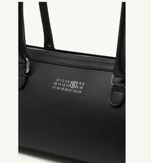 MAISON MARGIELA Bauletto Shoulder Bag