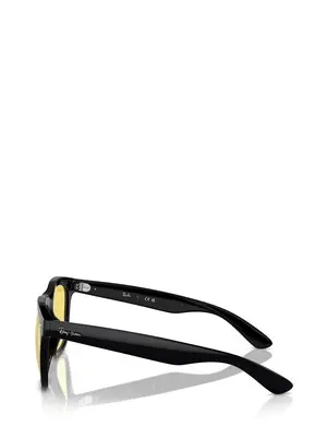 Ray-ban Wayfarer Sunglasses With Logo Detail - Yellow