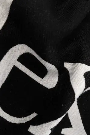 Alexander McQueen Logo Intarsia Knitted Fringed Scarf