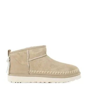 UGG Classic Ultra Mini Biarritz Boot