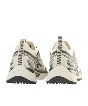 Off-White Round Toe Sneakers With Pull Tab