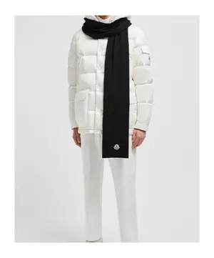 Moncler Logo Patch Knit Scarf