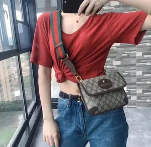 Gucci Gg Supreme Small Messenger Bag