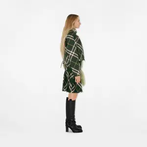 Burberry Check-pattern Zip-up Hooded Cropped Jacket