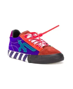 Off-White Arrow Vulcanized Low-top Sneakers