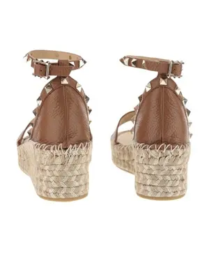 Valentino Garavani Rockstud Espadrille Sandals - Brown