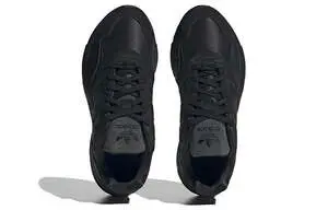 Adidas Retropy F90 Low Top Sneakers - Black