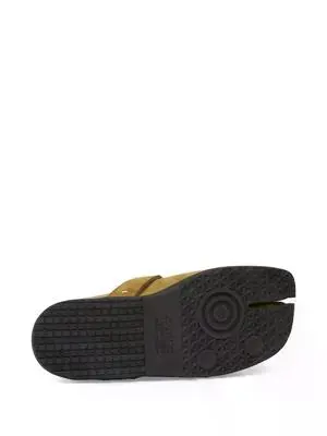 MAISON MARGIELA Tabi Mules