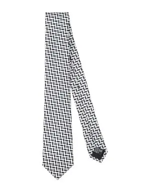 Giorgio Armani Silk Necktie