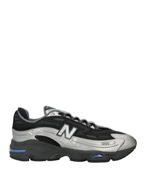NEW BALANCE Low-top Sneakers - Black