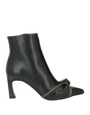 OVYE Playlist Leather Ankle Boots