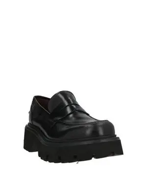GIOVANNI CONTI Calfskin Loafers