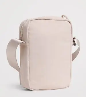 Vuori All Around Cross-body Bag