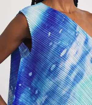 Issey Miyake Sea Bubble One-shoulder Top