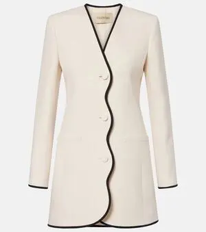 Valentino Garavani Crepe Couture Scalloped Jacket - Beige