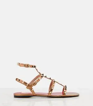 Valentino Garavani Rockstud Metallic Leather Sandals - Gold