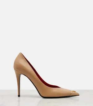 Valentino Garavani Heartip Vlogo Leather Pumps - Beige