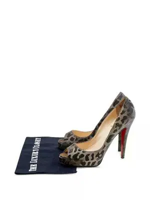 CHRISTIAN LOUBOUTIN Very Prive Leopard Print Pumps