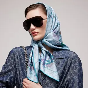 Gucci Printed Silk Twill Carr