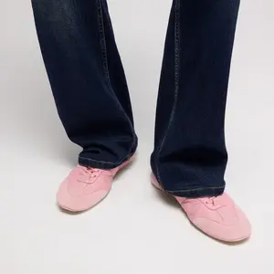 Gucci Suede Sneakers - Pink