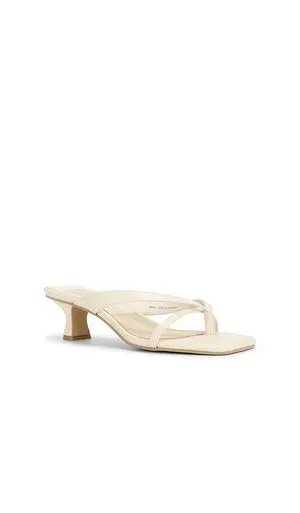Dolce Vita Brevel Sandal - Bone