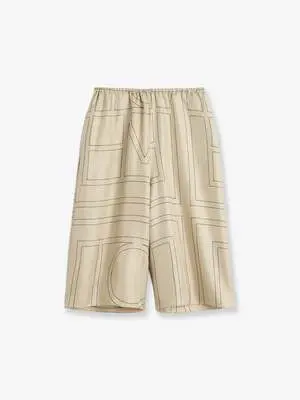TOTEME Organic Silk Bermuda Shorts With Monogram Embroidery - Cream