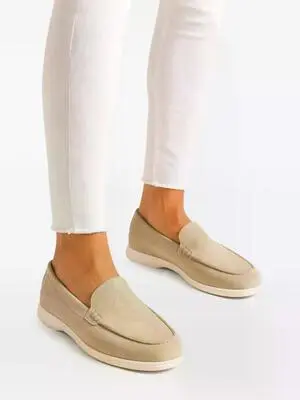 POCHE PARIS Suede Loafers