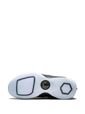 JORDAN Air 33 Utility Out Sneakers