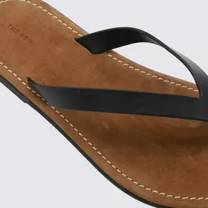 THE ROW Leather Thong-strap Flat Sandals - Black
