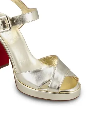 CHRISTIAN LOUBOUTIN Cora Round Toe Chunky Heel Sandals - Nude