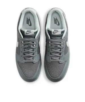 Nike Dunk Low Retro Sneakers - Gray