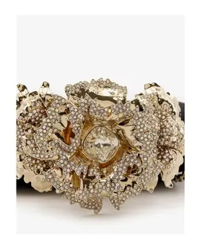 Alexander McQueen Carnation Knuckle Embellished Clutch Bag - Black