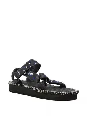 ARIZONA LOVE Trekky Embroidered Sandals