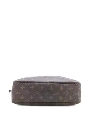 LOUIS VUITTON Toiletry Pouch Monogram Canvas 28