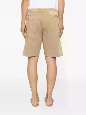 WHITE SAND Belted Pleated Shorts