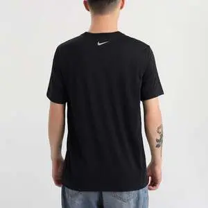 Nike Short Sleeve Graphic Tee